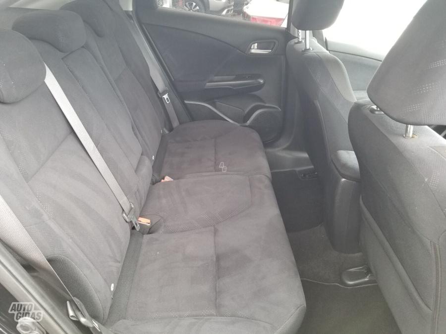 Black Honda Civic 2012 in Kaunas, with an engine capacity of 2.20 L and mileage of 273 thousand km for 3999 €, photo 15 on AUTOMOTO.COM.LV