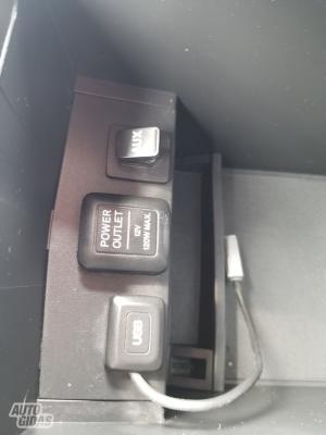 Black Honda Civic 2012 in Kaunas, with an engine capacity of 2.20 L and mileage of 273 thousand km for 3999 €, photo 16 on AUTOMOTO.COM.LV