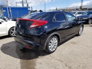 Black Honda Civic 2012 in Kaunas, with an engine capacity of 2.20 L and mileage of 273 thousand km for 3750 €, photo 8 on AUTOMOTO.COM.LV