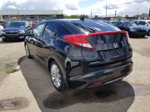 Black Honda Civic 2012 in Kaunas, with an engine capacity of 2.20 L and mileage of 273 thousand km for 3750 €, photo 10 on AUTOMOTO.COM.LV