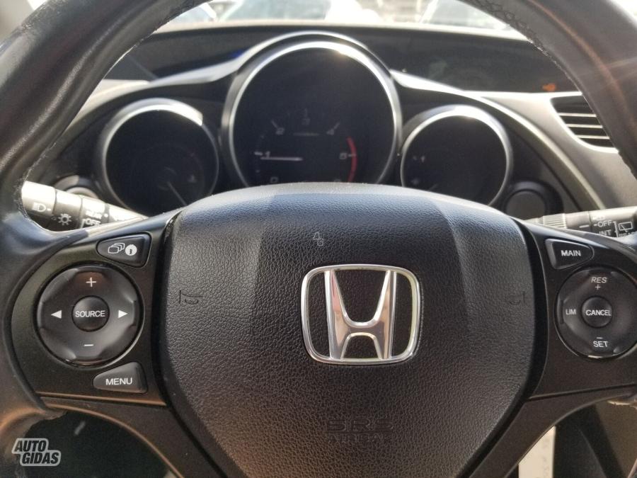 Black Honda Civic 2012 in Kaunas, with an engine capacity of 2.20 L and mileage of 273 thousand km for 3750 €, photo 13 on AUTOMOTO.COM.LV