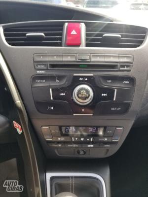 Black Honda Civic 2012 in Kaunas, with an engine capacity of 2.20 L and mileage of 273 thousand km for 3750 €, photo 17 on AUTOMOTO.COM.LV