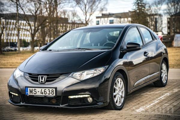 Black Honda Civic 2012 in Riga, with an engine capacity of 2.20 L and mileage of 0 thousand km for 4990 €, photo 1 on AUTOMOTO.COM.LV