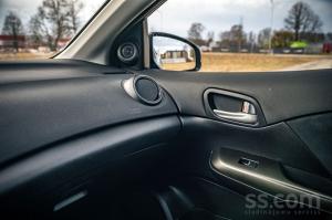 Black Honda Civic 2012 in Riga, with an engine capacity of 2.20 L and mileage of 0 thousand km for 4990 €, photo 18 on AUTOMOTO.COM.LV