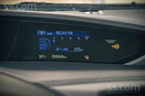 Black Honda Civic 2012 in Riga, with an engine capacity of 2.20 L and mileage of 298 thousand km for 4990 €, photo 18 on AUTOMOTO.COM.LV