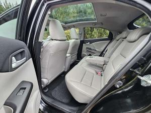 Black Honda Civic 2012 in Klaipeda, with an engine capacity of 2.20 L and mileage of 235 thousand km for 5850 €, photo 15 on AUTOMOTO.COM.LV