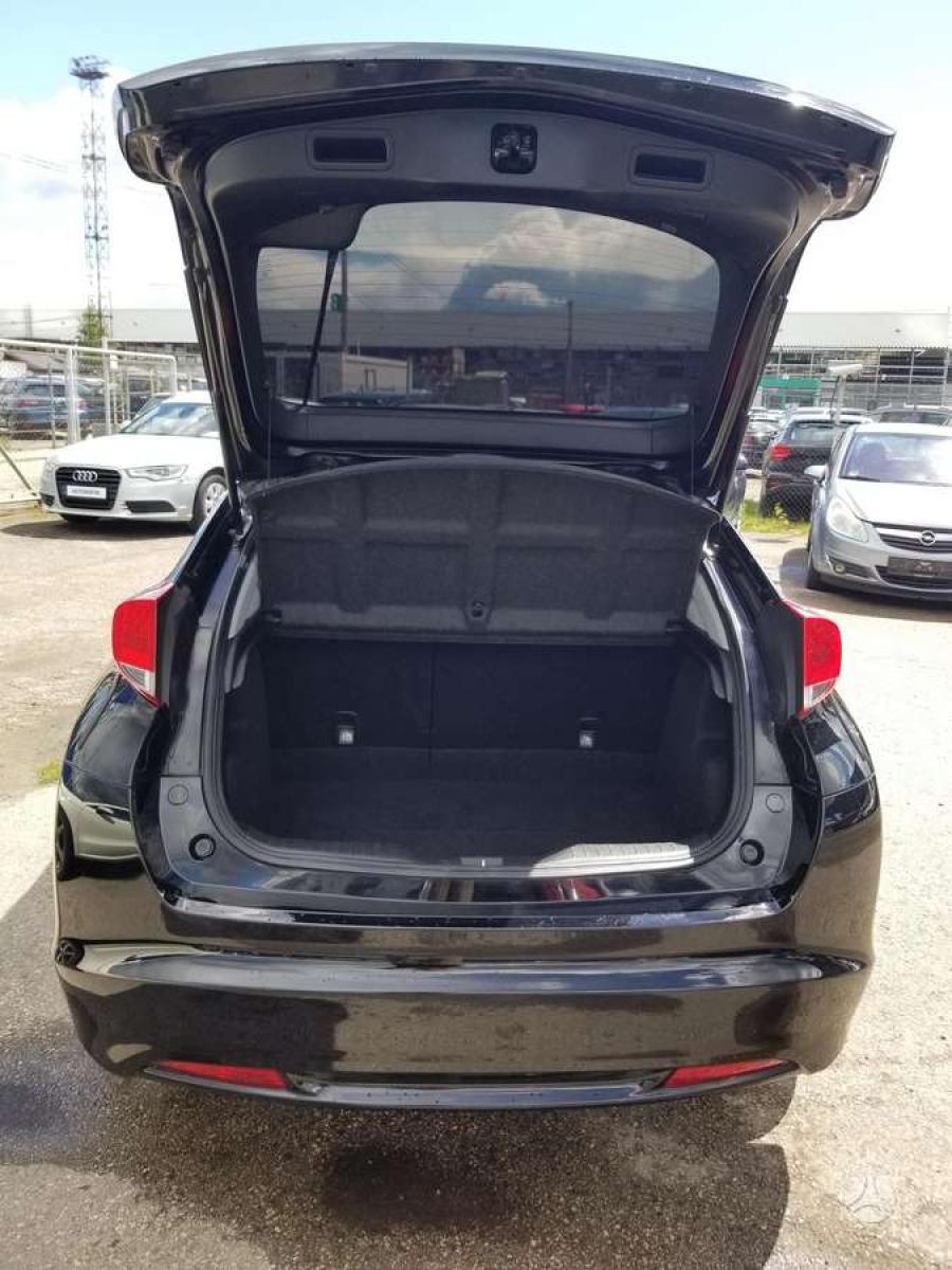 Melns Honda Civic 2012 Kauņa, ar dzinēja tilpumu 2.20 L un nobraukumu 273 tūkst. km par 3350 €, foto 21 vietnē AUTOMOTO.COM.LV