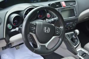 Black Honda Civic 2012 in Klaipeda, with an engine capacity of 2.20 L and mileage of 235 thousand km for 5650 €, photo 16 on AUTOMOTO.COM.LV