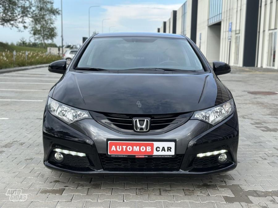 Melns Honda Civic 2013 Viļņa, ar dzinēja tilpumu 1.60 L un nobraukumu 104 tūkst. km par 7250 €, foto 2 vietnē AUTOMOTO.COM.LV