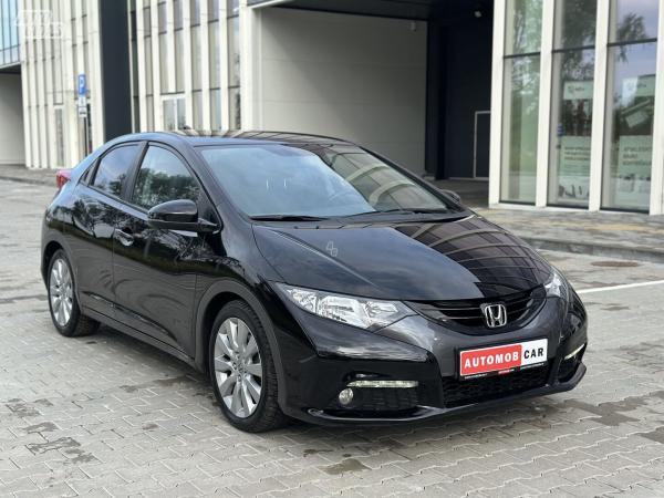 Black Honda Civic 2013 in Vilnius, with an engine capacity of 1.60 L and mileage of 104 thousand km for 7250 €, photo 4 on AUTOMOTO.COM.LV