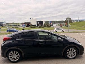 Black Honda Civic 2013 in Vilnius, with an engine capacity of 1.60 L and mileage of 104 thousand km for 6950 €, photo 6 on AUTOMOTO.COM.LV