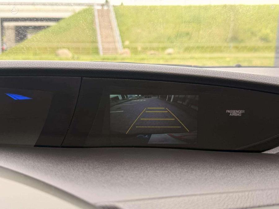 Black Honda Civic 2013 in Vilnius, with an engine capacity of 1.60 L and mileage of 104 thousand km for 6950 €, photo 29 on AUTOMOTO.COM.LV