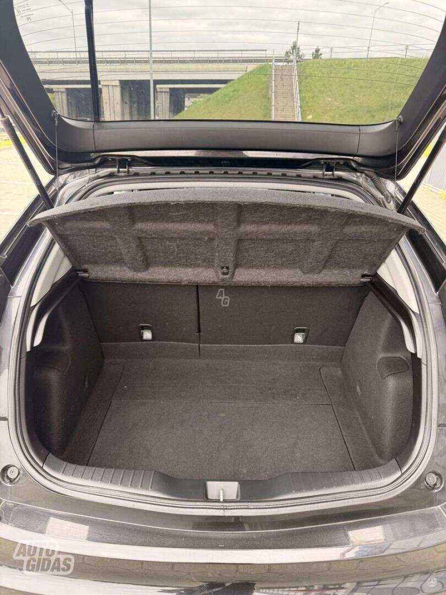 Black Honda Civic 2013 in Vilnius, with an engine capacity of 1.60 L and mileage of 104 thousand km for 6950 €, photo 16 on AUTOMOTO.COM.LV