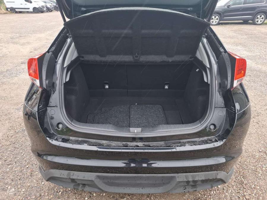 Black Honda Civic 2013 in Alytus, with an engine capacity of 1.60 L and mileage of 220 thousand km for 5500 €, photo 12 on AUTOMOTO.COM.LV