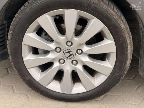 Melns Honda Civic 2013 Viļņa, ar dzinēja tilpumu 1.60 L un nobraukumu 104 tūkst. km par 5950 €, foto 9 vietnē AUTOMOTO.COM.LV