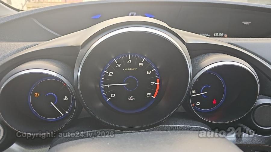 Melns Honda Civic 2013 Tallina, ar dzinēja tilpumu 1.80 L un nobraukumu 150 tūkst. km par 7500 €, foto 27 vietnē AUTOMOTO.COM.LV