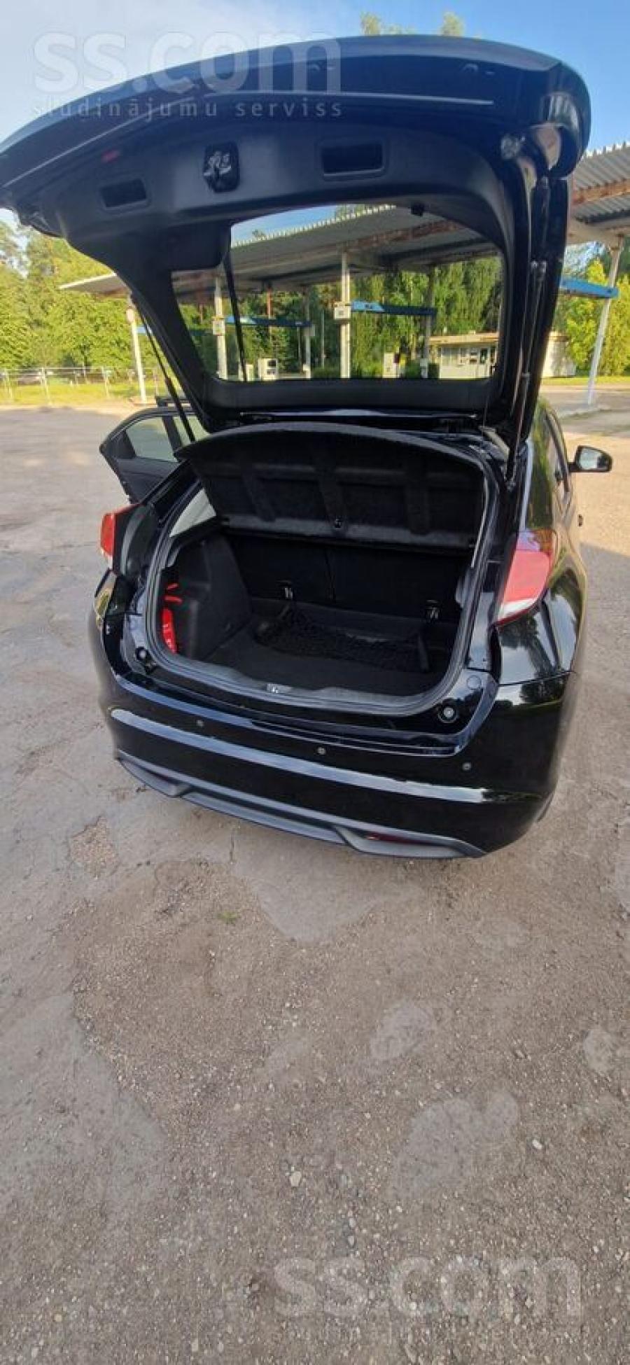Melns Honda Civic 2015 Rīga, ar dzinēja tilpumu 1.40 L un nobraukumu 172 tūkst. km par 6500 €, foto 15 vietnē AUTOMOTO.COM.LV