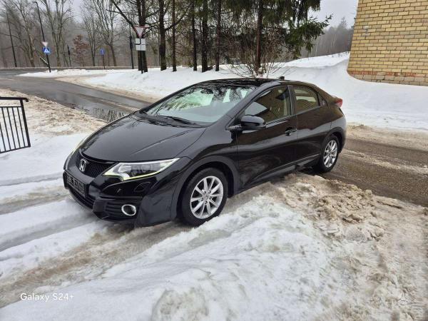 Black Honda Civic 2016 in Alytus, with an engine capacity of 1.40 L and mileage of 195 thousand km for 7500 €, photo 1 on AUTOMOTO.COM.LV