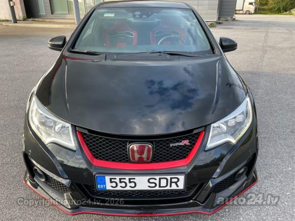 Melns Honda Civic 2016 Tallina, ar dzinēja tilpumu 2.00 L un nobraukumu 180 tūkst. km par 21999 €, foto 4 vietnē AUTOMOTO.COM.LV