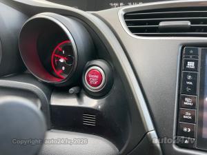 Черный Хонда Цивик 2016 в Таллин, объемом двигателя 2.00 л и пробегом 180 тыс. км за 21999 €, фото 24 на AUTOMOTO.COM.LV