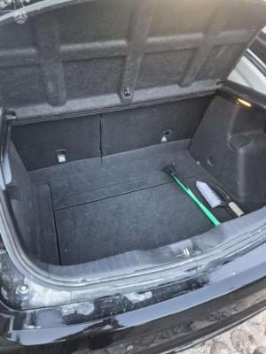 Black Honda Civic 2016 in Joniskis, with an engine capacity of 1.34 L and mileage of 123 thousand km for 8300 €, photo 13 on AUTOMOTO.COM.LV