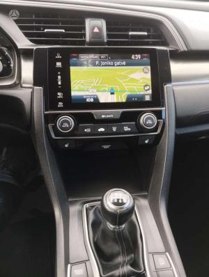 Melns Honda Civic 2018 Tauragė, ar dzinēja tilpumu 0.99 L un nobraukumu 128 tūkst. km par 9200 €, foto 15 vietnē AUTOMOTO.COM.LV