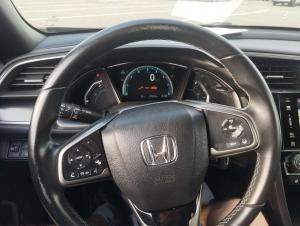Melns Honda Civic 2018 Tauragė, ar dzinēja tilpumu 0.99 L un nobraukumu 128 tūkst. km par 8500 €, foto 15 vietnē AUTOMOTO.COM.LV