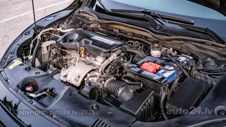 Black Honda Civic 2018 in Tallinn, with an engine capacity of 1.60 L and mileage of 208 thousand km for 13999 €, photo 7 on AUTOMOTO.COM.LV