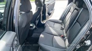 Black Honda Civic 2018 in Tallinn, with an engine capacity of 1.60 L and mileage of 208 thousand km for 13999 €, photo 10 on AUTOMOTO.COM.LV
