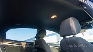 Black Honda Civic 2018 in Tallinn, with an engine capacity of 1.60 L and mileage of 208 thousand km for 13999 €, photo 13 on AUTOMOTO.COM.LV