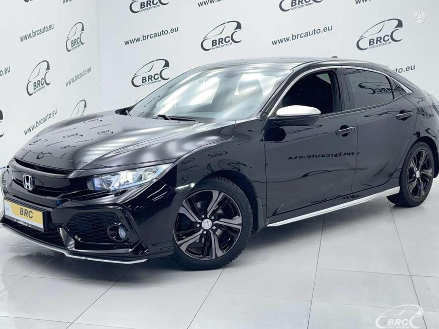 Black Honda Civic 2018 in Vilnius, with an engine capacity of 1.60 L and mileage of 190 thousand km for 10900 €, photo 1 on AUTOMOTO.COM.LV