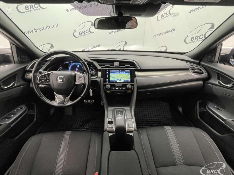 Black Honda Civic 2018 in Vilnius, with an engine capacity of 1.60 L and mileage of 190 thousand km for 10900 €, photo 5 on AUTOMOTO.COM.LV