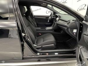 Black Honda Civic 2018 in Vilnius, with an engine capacity of 1.60 L and mileage of 190 thousand km for 10900 €, photo 6 on AUTOMOTO.COM.LV