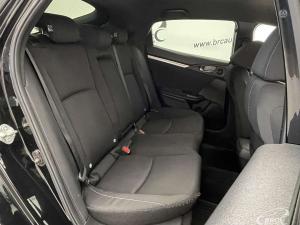 Black Honda Civic 2018 in Vilnius, with an engine capacity of 1.60 L and mileage of 190 thousand km for 10900 €, photo 13 on AUTOMOTO.COM.LV