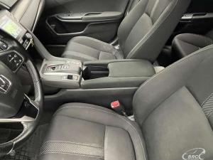 Black Honda Civic 2018 in Vilnius, with an engine capacity of 1.60 L and mileage of 190 thousand km for 10900 €, photo 24 on AUTOMOTO.COM.LV