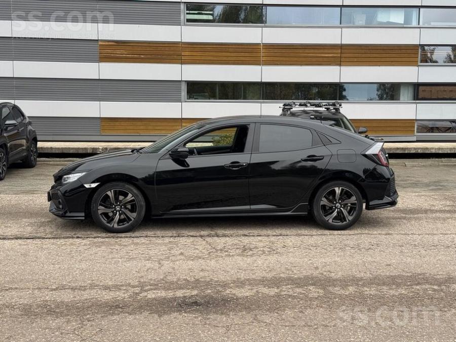 Melns Honda Civic 2019 Rīga, ar dzinēja tilpumu 1.50 L un nobraukumu 67 tūkst. km par 16400 €, foto 4 vietnē AUTOMOTO.COM.LV