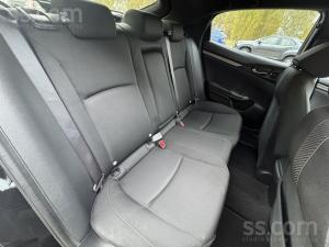 Melns Honda Civic 2019 Rīga, ar dzinēja tilpumu 1.50 L un nobraukumu 67 tūkst. km par 16400 €, foto 23 vietnē AUTOMOTO.COM.LV