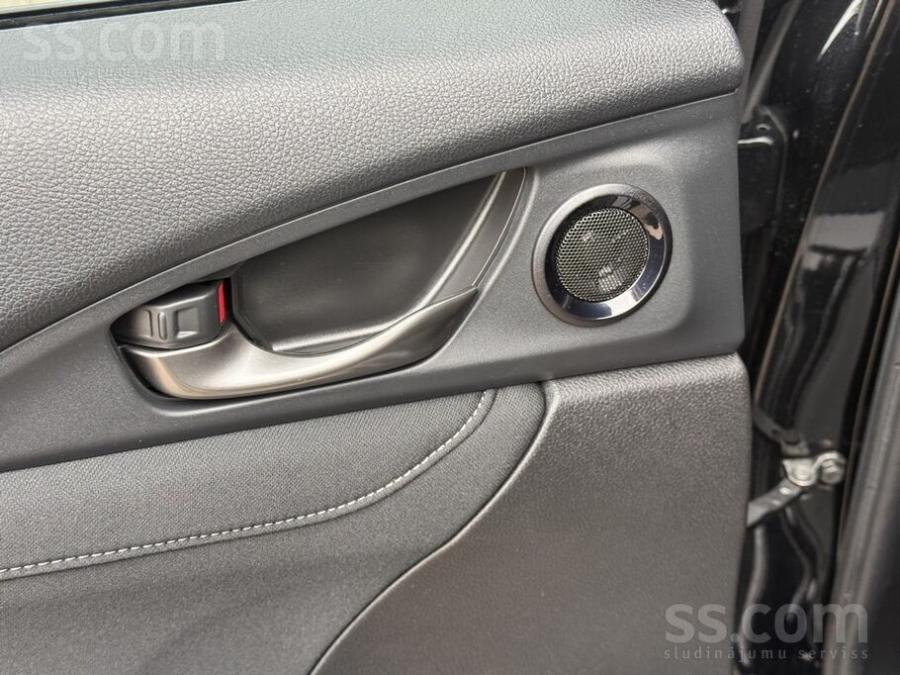 Melns Honda Civic 2019 Rīga, ar dzinēja tilpumu 1.50 L un nobraukumu 67 tūkst. km par 16400 €, foto 32 vietnē AUTOMOTO.COM.LV