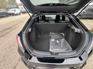 Melns Honda Civic 2019 Rīga, ar dzinēja tilpumu 1.50 L un nobraukumu 67 tūkst. km par 16400 €, foto 34 vietnē AUTOMOTO.COM.LV