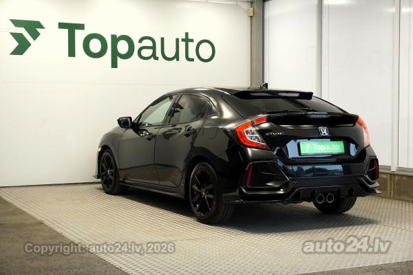 Черный Хонда Цивик 2021 в Таллин, объемом двигателя 1.50 л и пробегом 47 тыс. км за 21300 €, фото 3 на AUTOMOTO.COM.LV