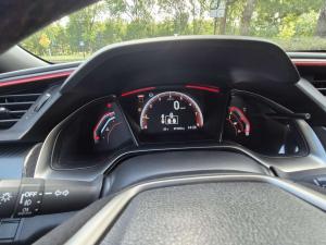 Melns Honda Civic 2021 Alīta, ar dzinēja tilpumu 2.00 L un nobraukumu 73 tūkst. km par 23500 €, foto 12 vietnē AUTOMOTO.COM.LV