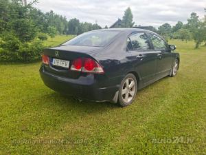 Черный Хонда Цивик 2006 в Кейла, объемом двигателя 1.80 л и пробегом 300 тыс. км за 899 €, фото 5 на AUTOMOTO.COM.LV