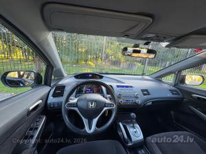 Melns Honda Civic 2007 Tallina, ar dzinēja tilpumu 1.80 L un nobraukumu 230 tūkst. km par 700 €, foto 3 vietnē AUTOMOTO.COM.LV