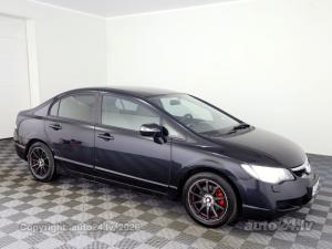 Melns Honda Civic 2008 Tallina, ar dzinēja tilpumu 1.80 L un nobraukumu 308 tūkst. km par 1099 €, foto  vietnē AUTOMOTO.COM.LV