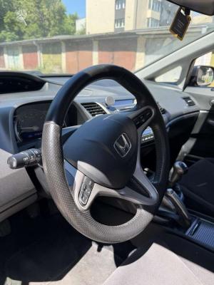 Melns Honda Civic 2008 Kauņa, ar dzinēja tilpumu 1.80 L un nobraukumu 245 tūkst. km par 999 €, foto 14 vietnē AUTOMOTO.COM.LV