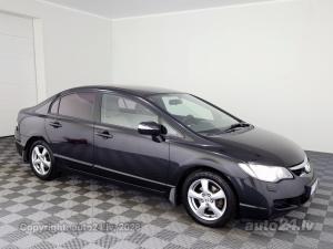 Melns Honda Civic 2008 Tallina, ar dzinēja tilpumu 1.80 L un nobraukumu 212 tūkst. km par 2499 €, foto  vietnē AUTOMOTO.COM.LV