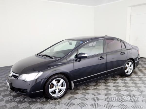 Melns Honda Civic 2008 Tallina, ar dzinēja tilpumu 1.80 L un nobraukumu 212 tūkst. km par 2499 €, foto 2 vietnē AUTOMOTO.COM.LV