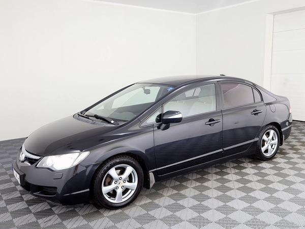 Melns Honda Civic 2008 Tallina, ar dzinēja tilpumu 1.80 L un nobraukumu 212 tūkst. km par 2499 €, foto 2 vietnē AUTOMOTO.COM.LV