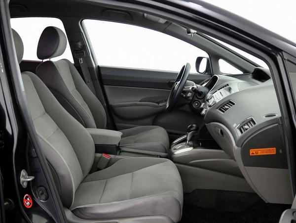 Melns Honda Civic 2008 Tallina, ar dzinēja tilpumu 1.80 L un nobraukumu 212 tūkst. km par 2499 €, foto 6 vietnē AUTOMOTO.COM.LV