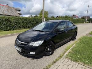 Black Honda Civic 2008 in Vilnius, with an engine capacity of 1.30 L and mileage of 220 thousand km for 1850 €, photo  on AUTOMOTO.COM.LV